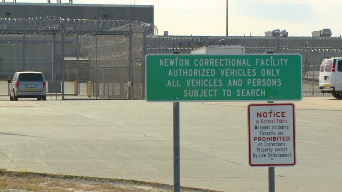 200 sex offender inmates will be moving to Iowa prison