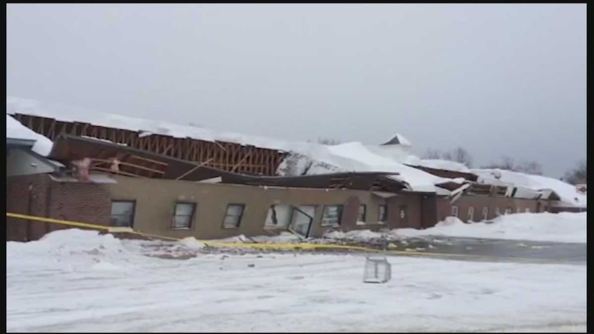 Roof collapses in Seabrook