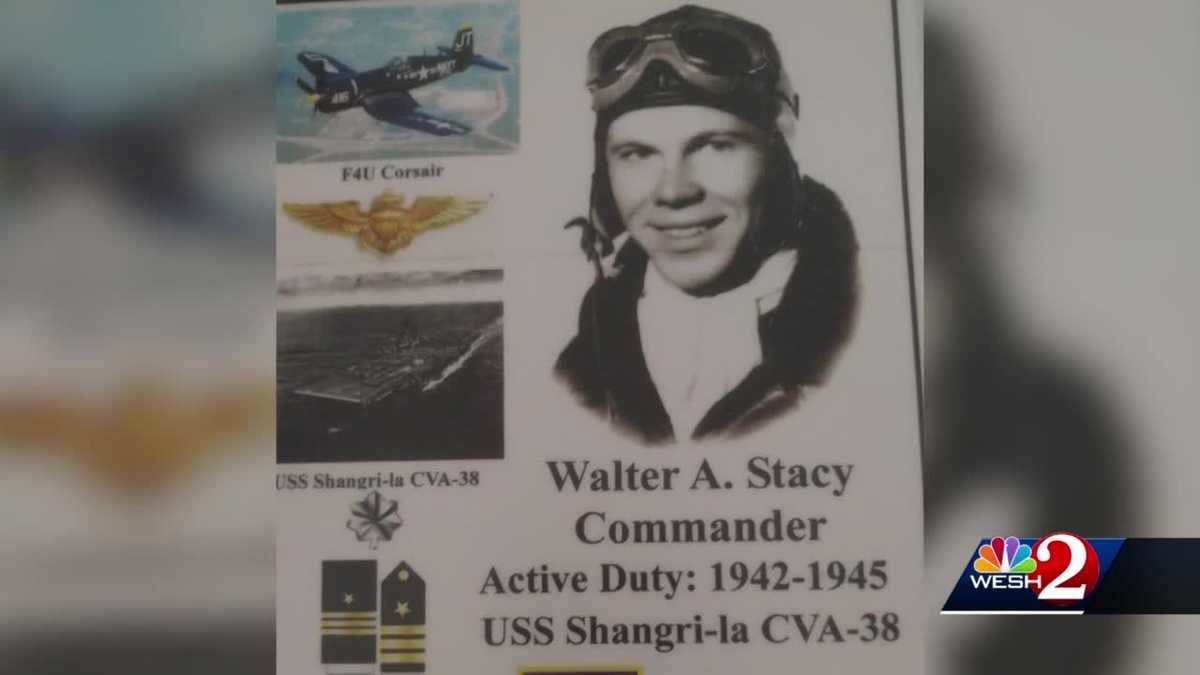 World War II Navy pilot reflects on his years of service