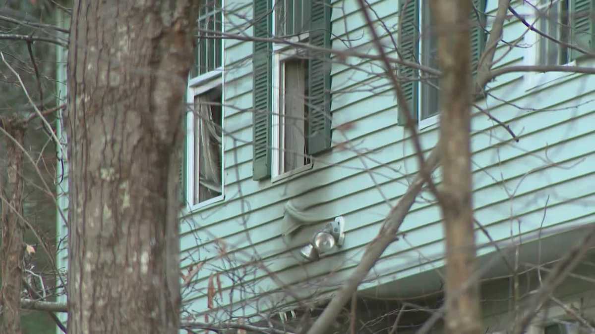 Weare, New Hampshire fire: 2 found dead