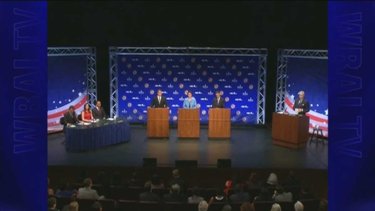 ACA rollout, taxes dominate 1st governor's debate