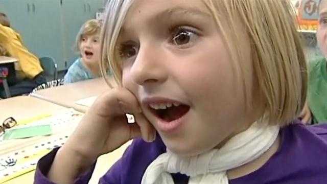 Mike Hostetler talks sports… with Susquehanna Valley second graders