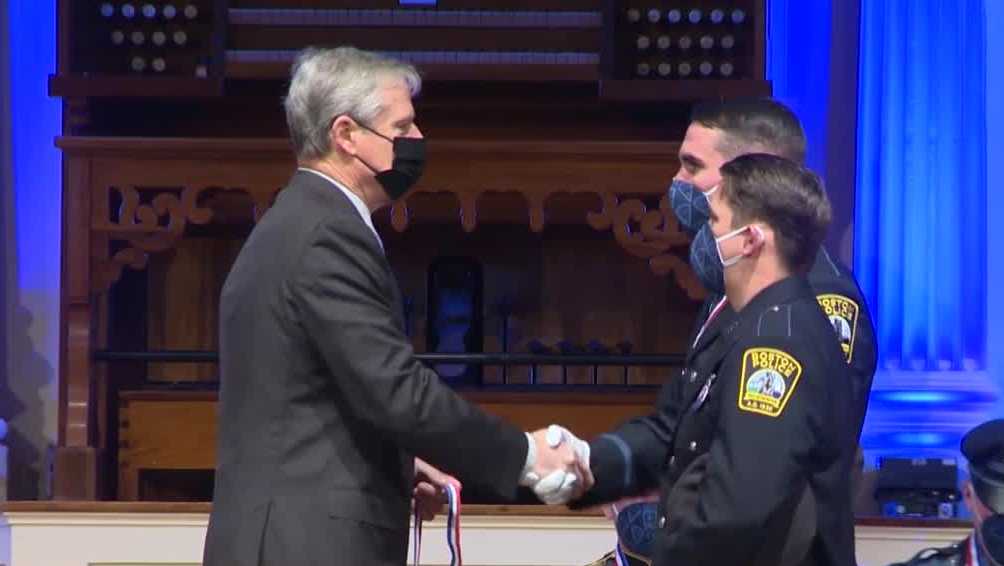 12 officers honored with Hanna Awards for Bravery