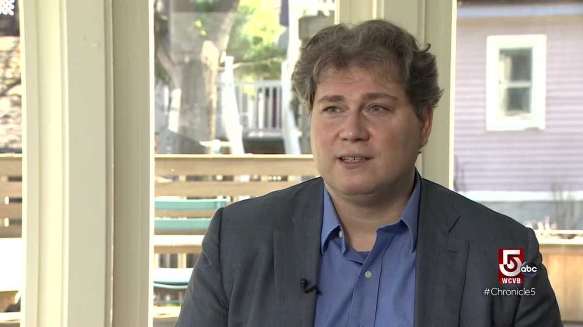 What is causing the divide within the United States of America and how ...