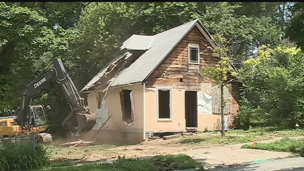 Homeowners relieved after demolition of eyesore