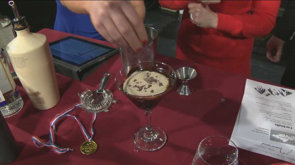 Hyatt serves up 'gold medal' cocktails with flair