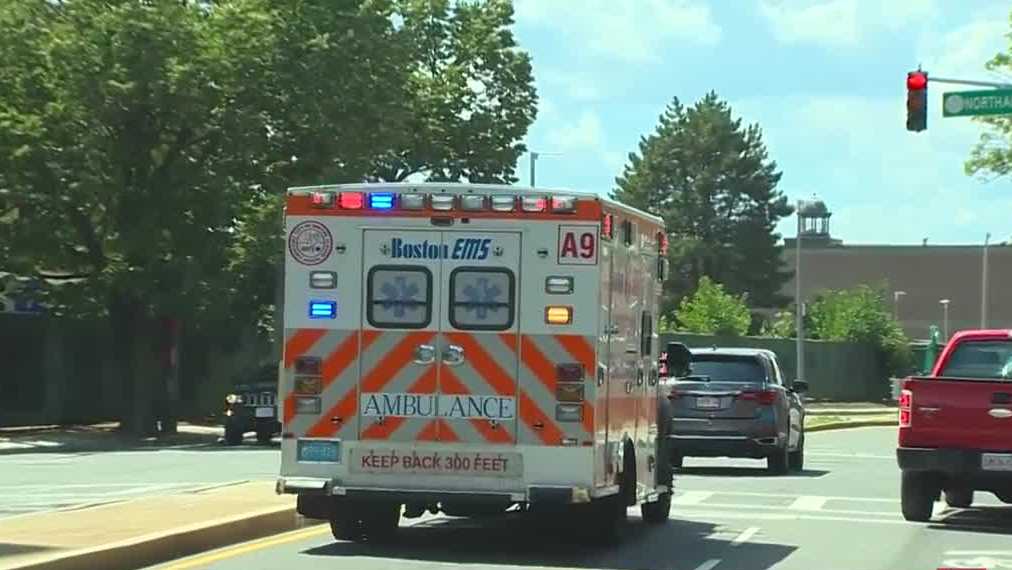 911 calls spike as temperatures soar