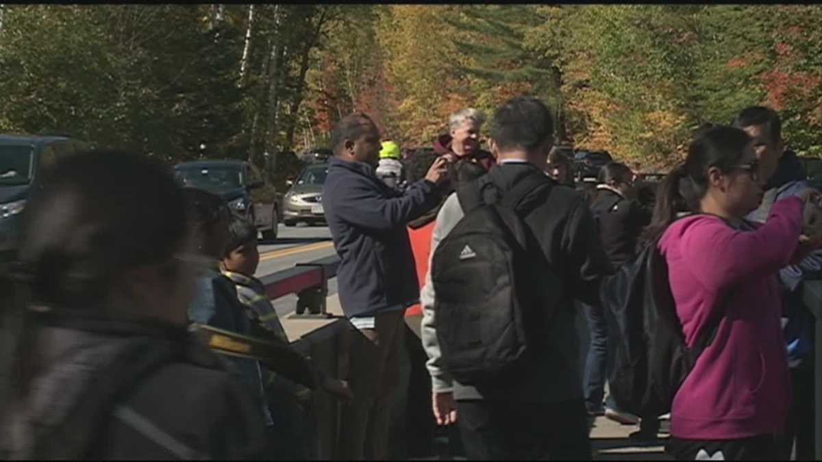 Leaf peepers flock to NH