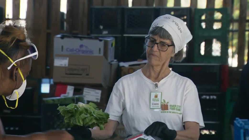 Federal shutdown threatens CalFresh benefits for millions