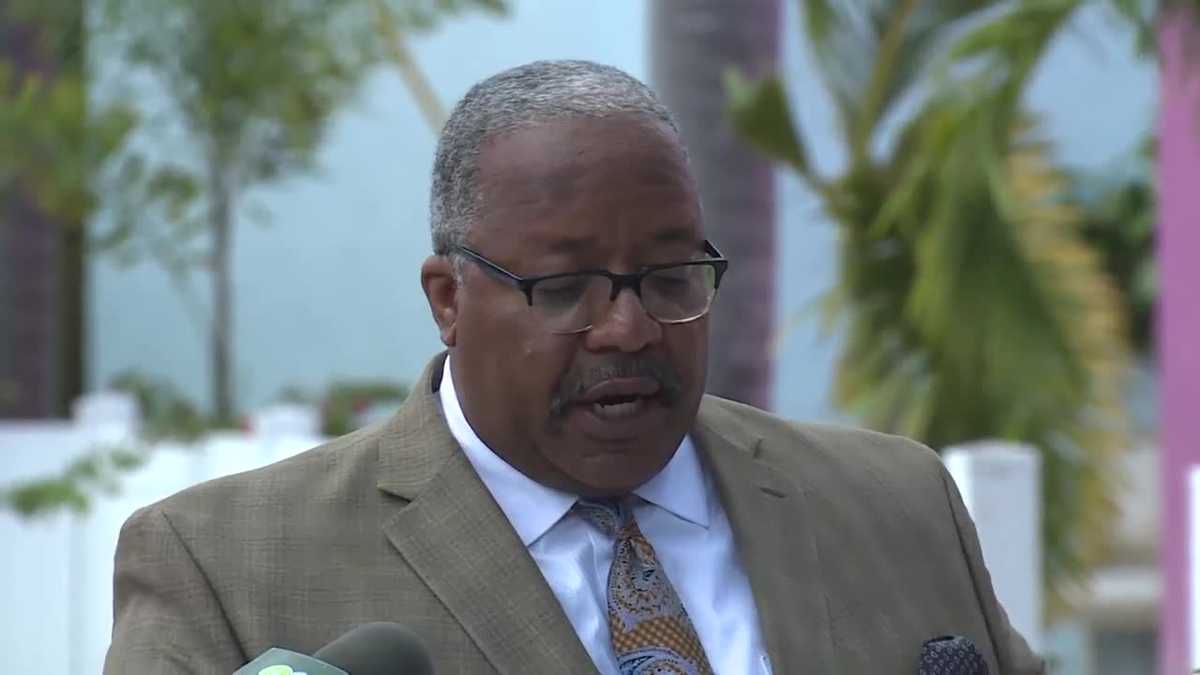 Mayor announces Super Bowl event in West Palm Beach