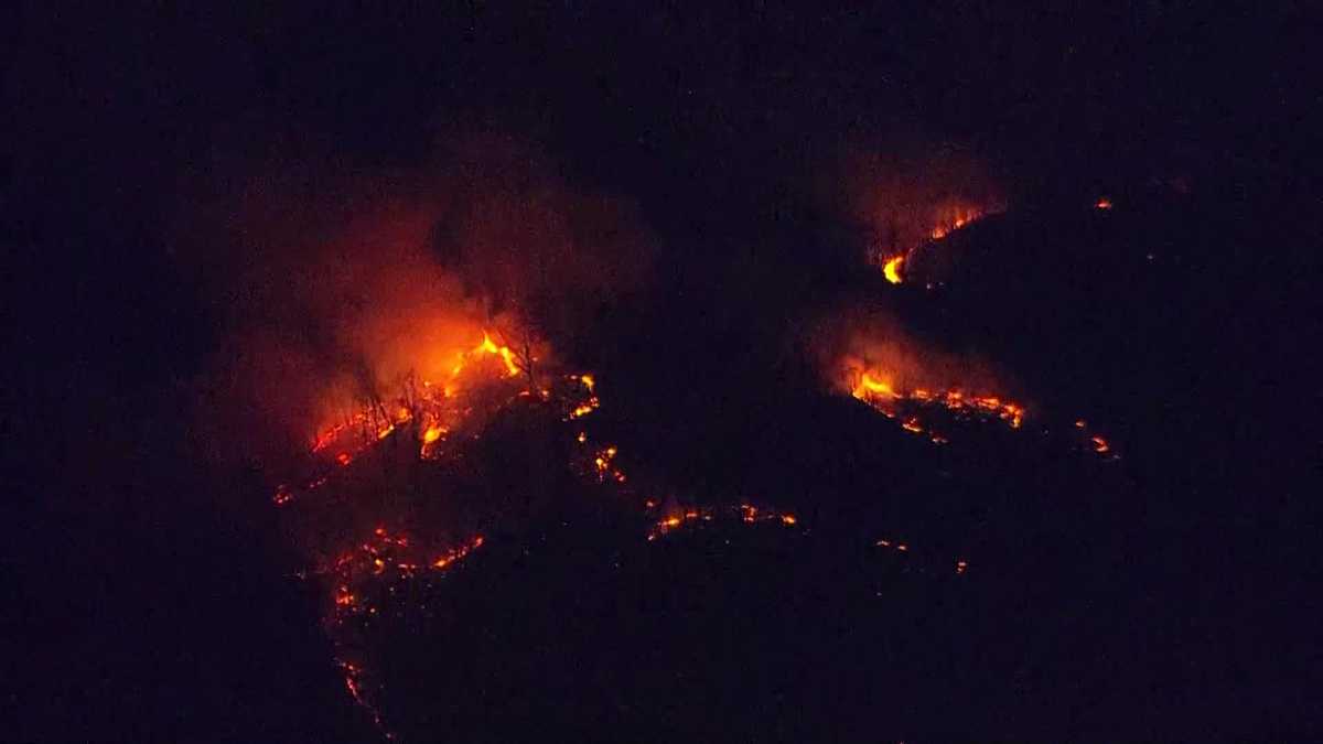 Aerial video of Table Rock wildfire early Thursday morning