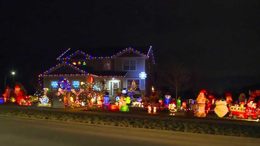 Vandals target Christmas display that raises money for Toys for Tots