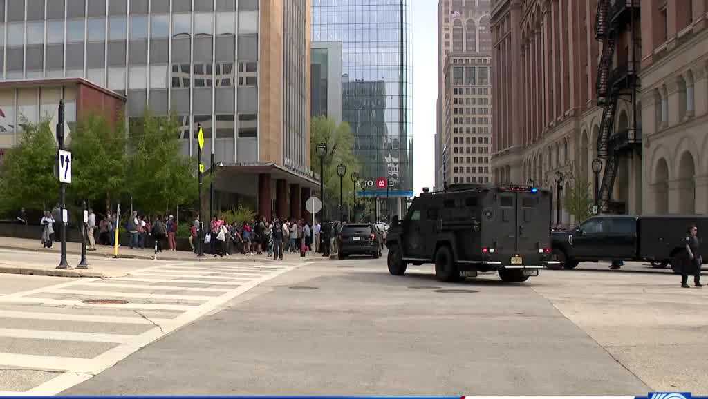 Gun scare at Milwaukee municipal building prompts security changes