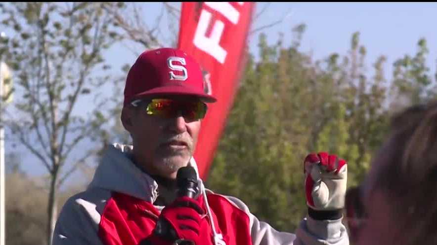 Memorial service held for beloved Sandia High baseball coach
