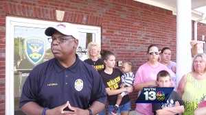 Police officers, residents unite in Bessemer