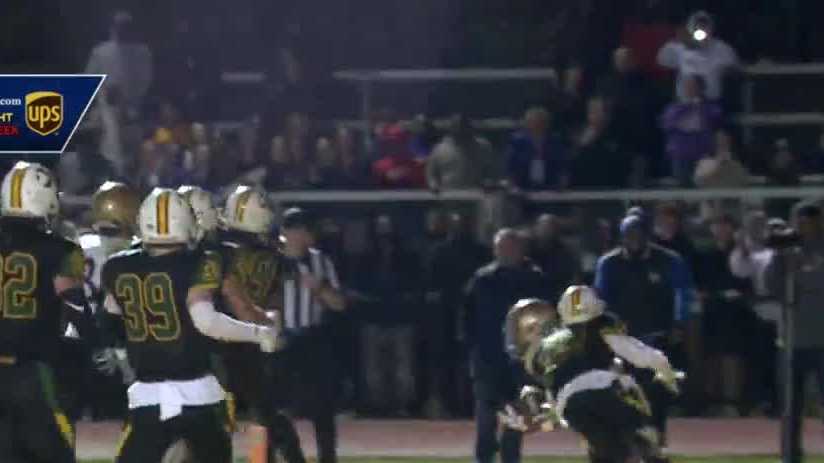 UPS Jobs Play of the Week: Male scores 2-point conversion on trick play ...