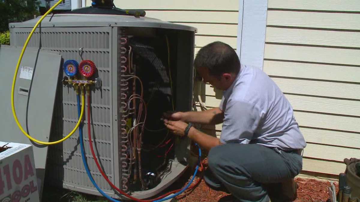 Crews work to keep AC on during heat wave