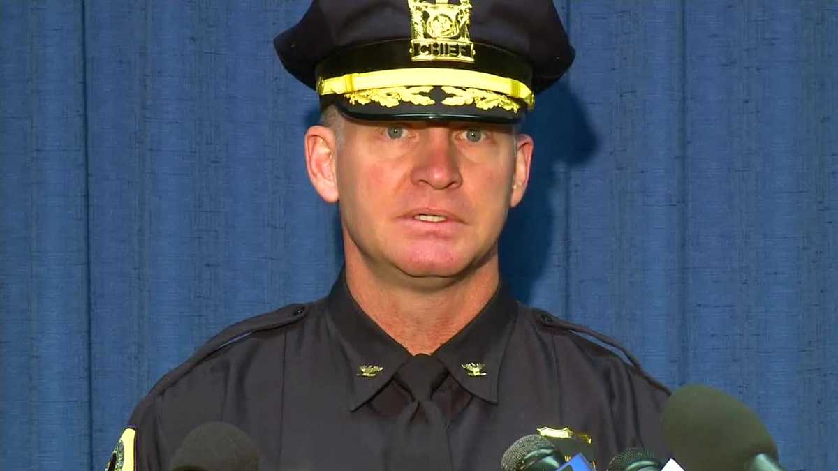 RAW: Emotional chief calls police shootings 'calculated murders'