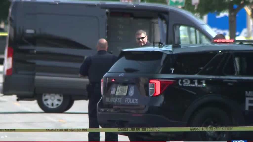Milwaukee Medical Examiner called to shooting on 32 St. and Hampton Ave.