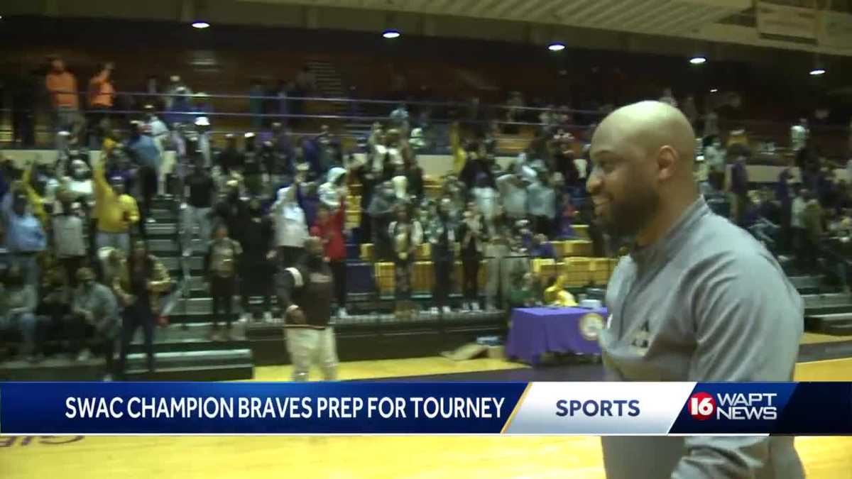 Alcorn State's Landon Bussie is SWAC Coach of the Year