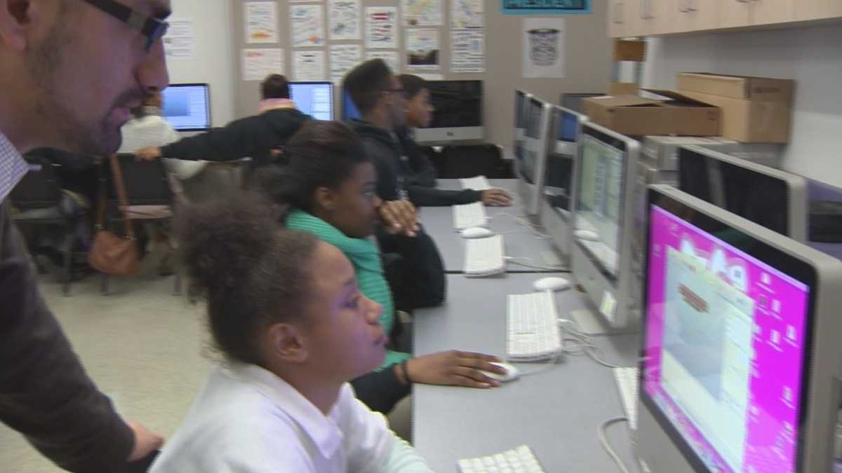Sacramento Charter High School praised for academic excellence