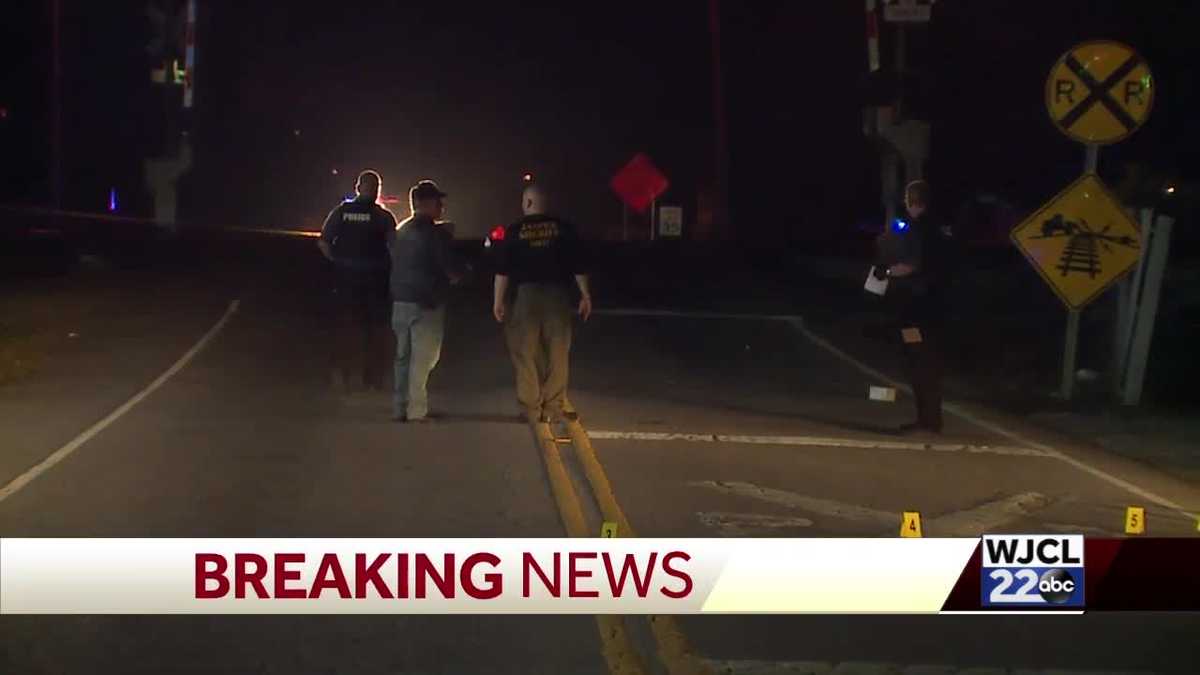 DEVELOPING: Three people hurt after shooting in Hardeeville