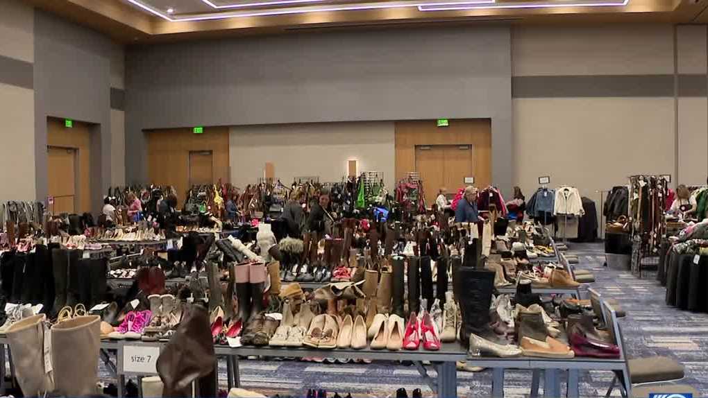 Divine Consign sale in Brookfield grows