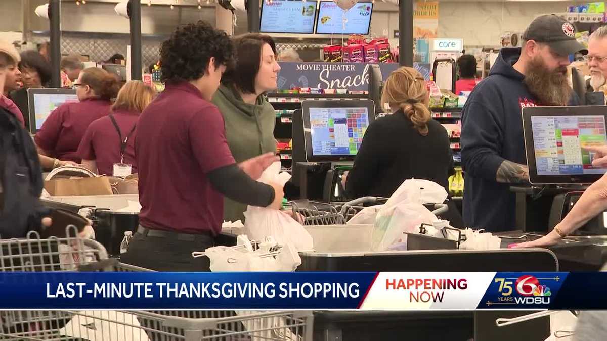 Last-minute Thanksgiving shoppers pack grocery stores