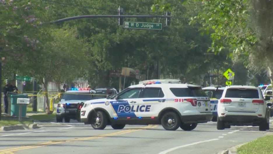 Man accused of shooting at Orlando officers to face charges