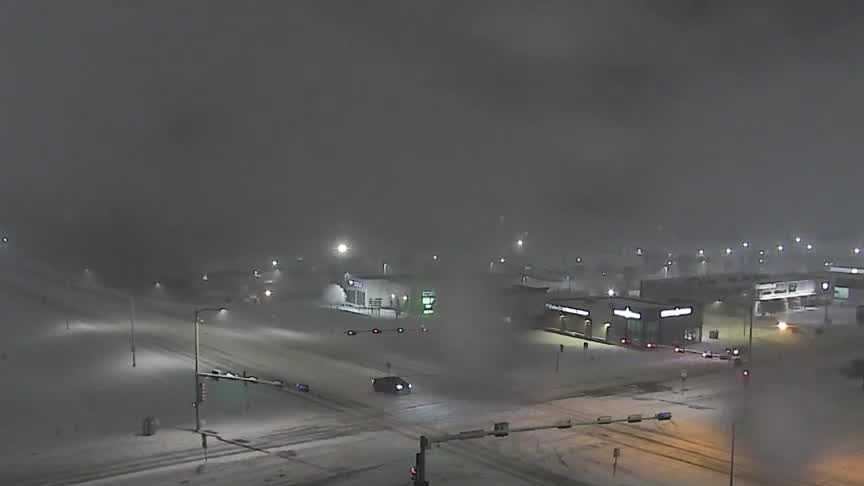 Omaha snow: Timelapse video shows snowfall overnight