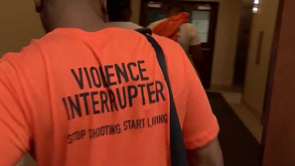 'Violence interrupters' believe they are making positive difference