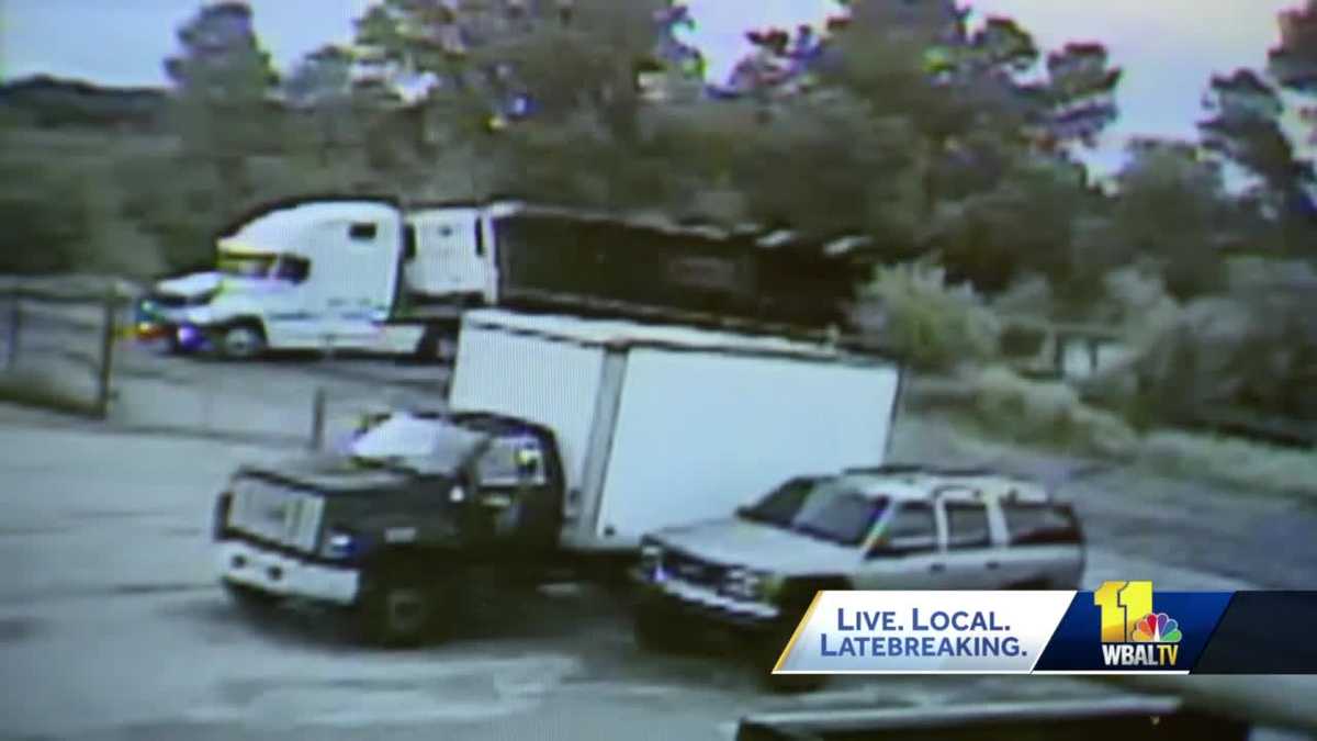 Police: CSX train collides with semi-truck in Rosedale
