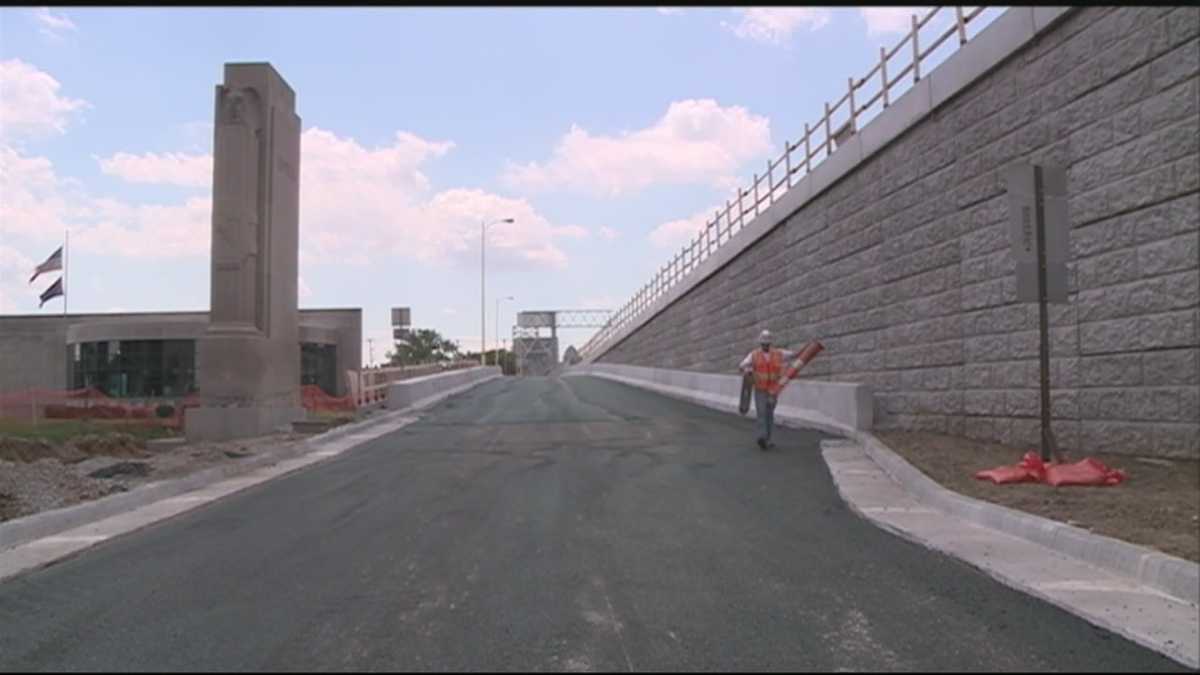 Clark Memorial Bridge reopens at midnight