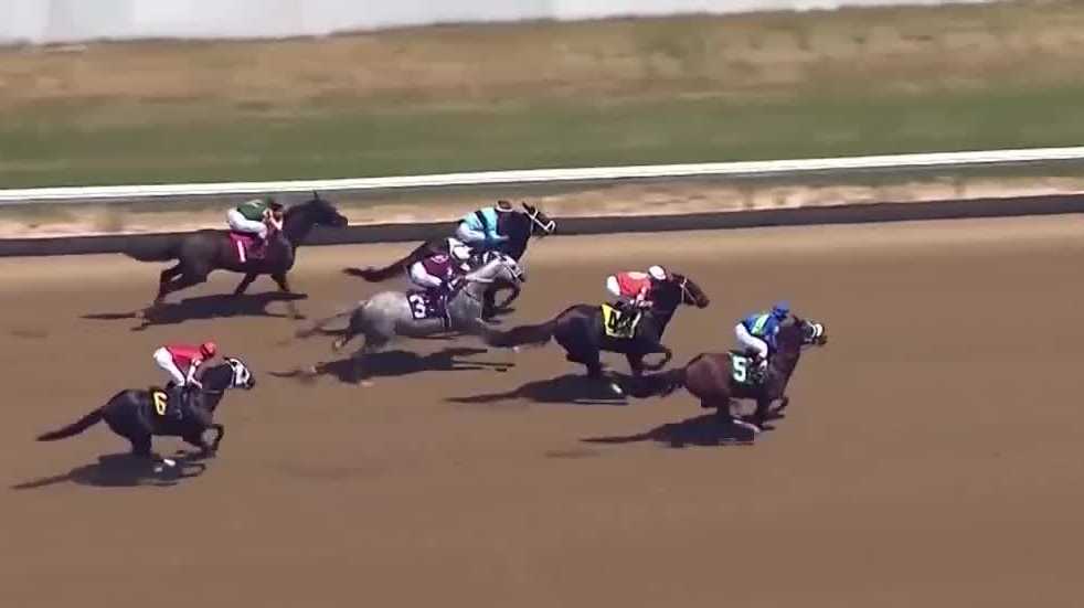 KY Senate passes measure to take Horse Racing Commission out of ...