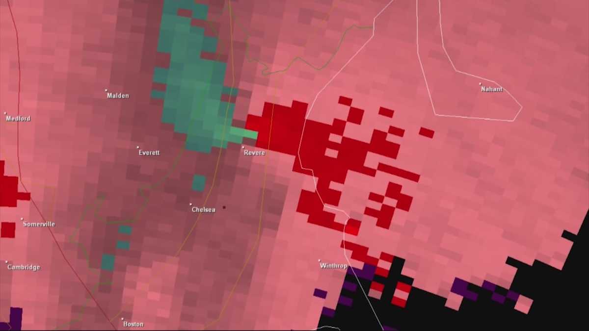 Weather officials explain process of issuing tornado warnings