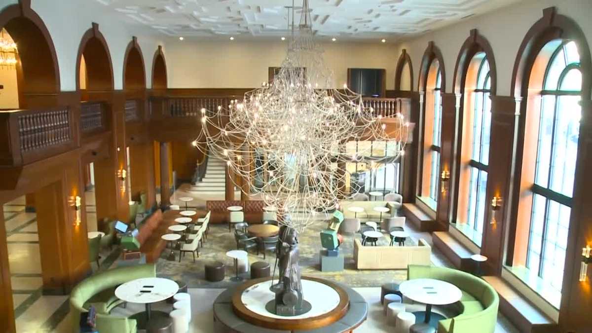 Iowa hotel's glamour restored to 1919 essence after $50M renovation