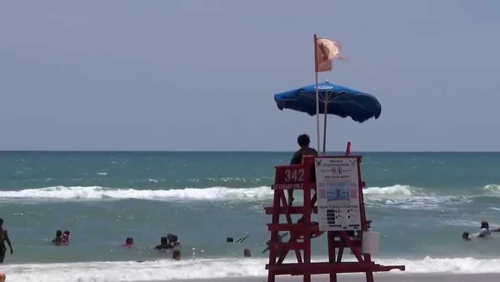 Volusia beaches flying red flags through weekend for rip currents