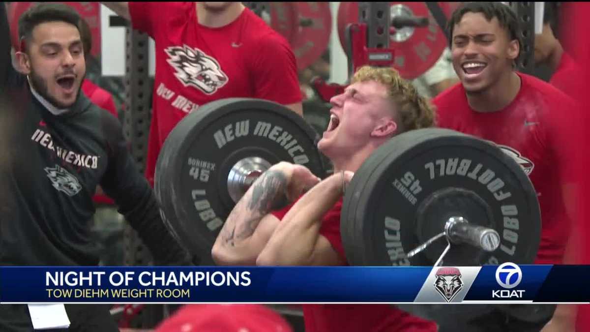 Lobo football hosts annual Night of Champions