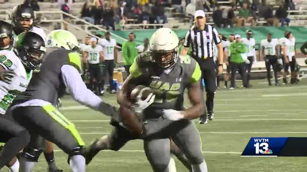 UAB Blazers celebrate coaches poll ranking