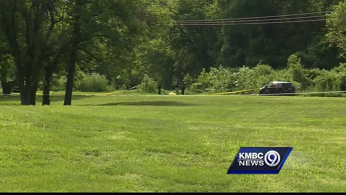 Serial Killer In Kc Police Investigating Whether 4 Trail Murders Are