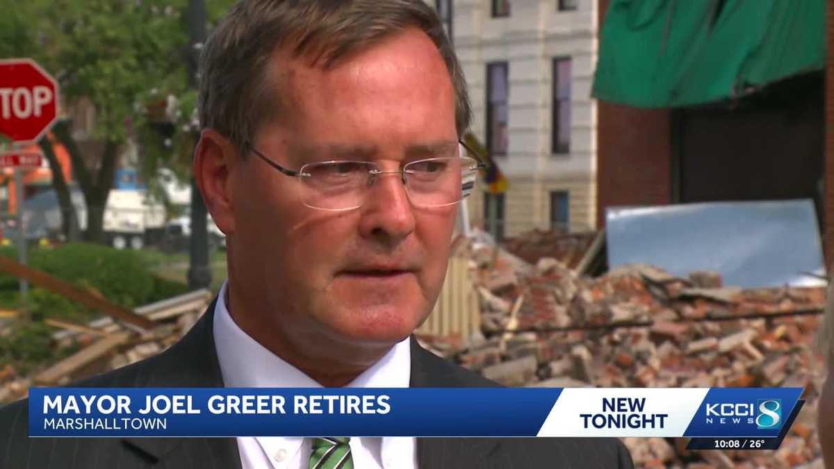 Marshalltown welcomes new mayor as Joel Greer retires