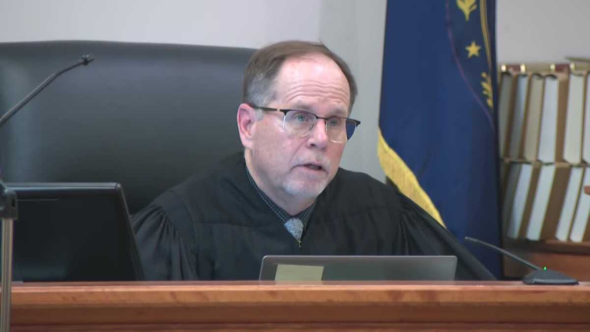 Raw video: Judge speaks to victims, issues sentence for Dale Holloway