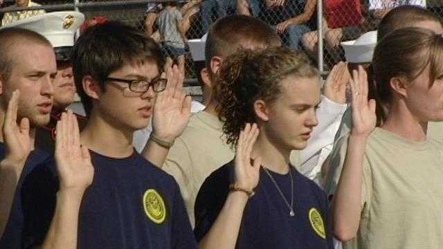 RAW: Congressman Wenstrup swears in recruits