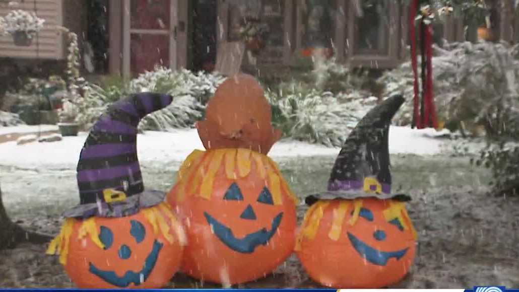 Snow makes spooky arrival for Halloween in Southeast Wisconsin