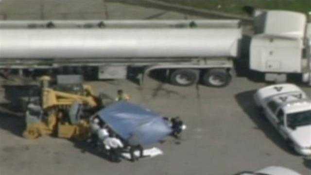 Route 66 paving roller accident kills man