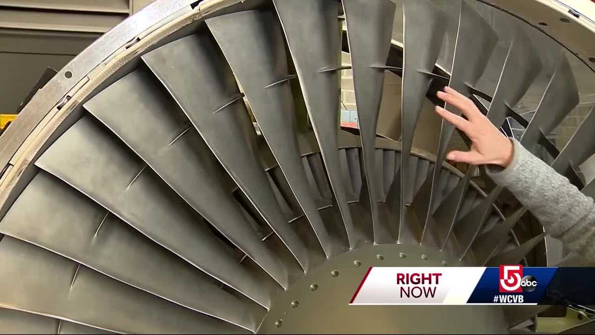 Inside look at type of airplane engine that failed