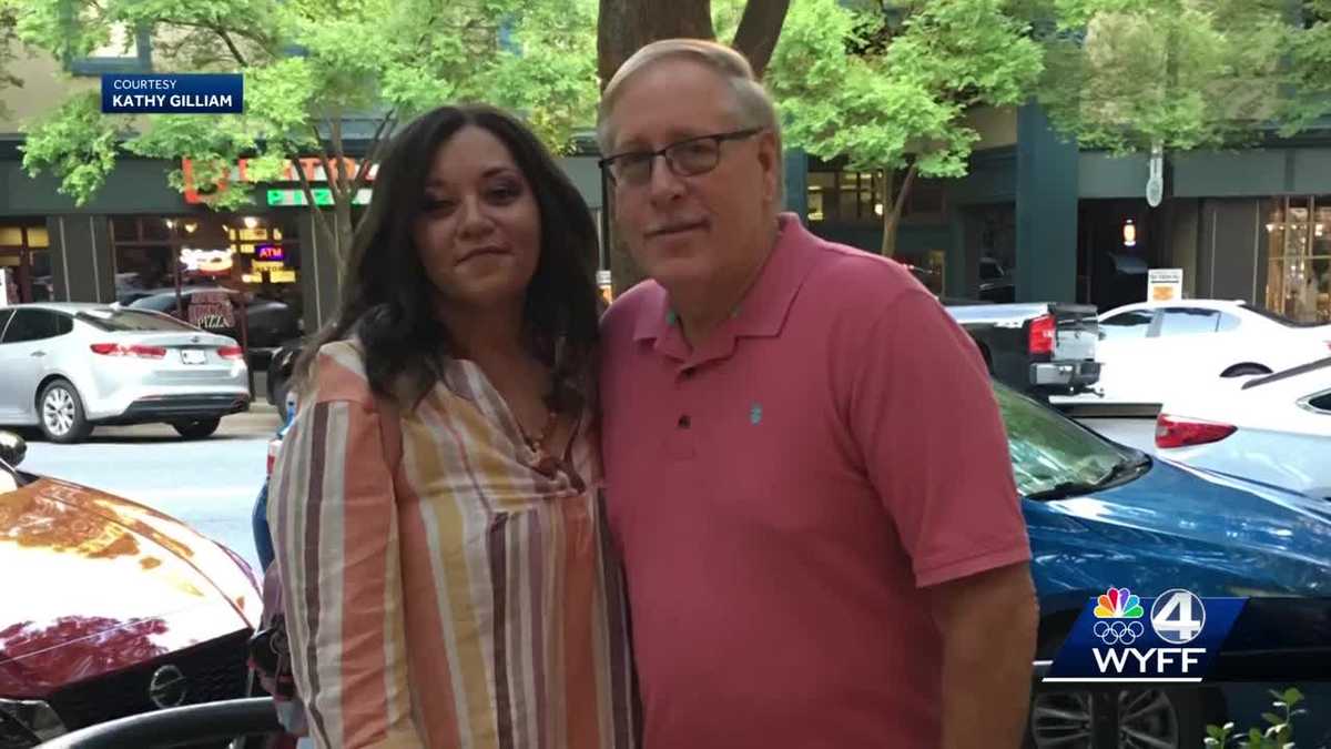 South Carolina: Woman suffers medical emergency while driving