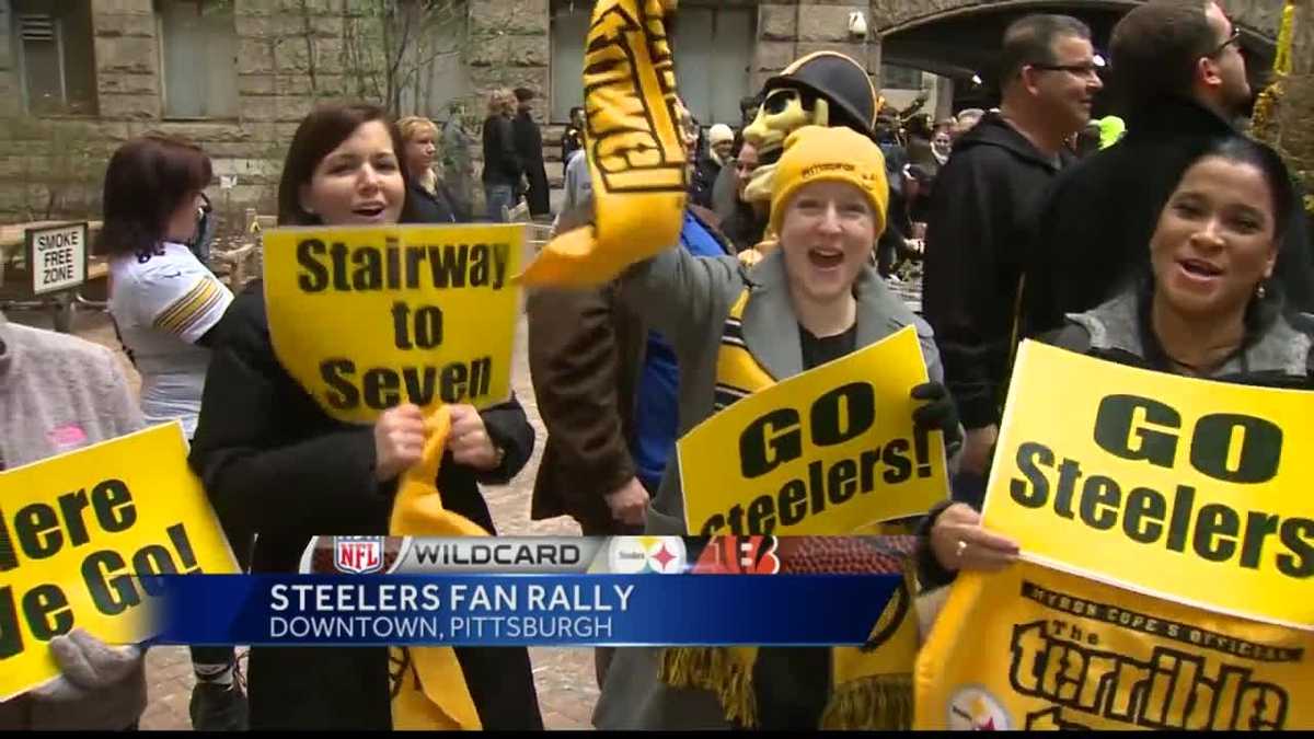 Steelers fans party black-and-gold style at downtown playoff rally