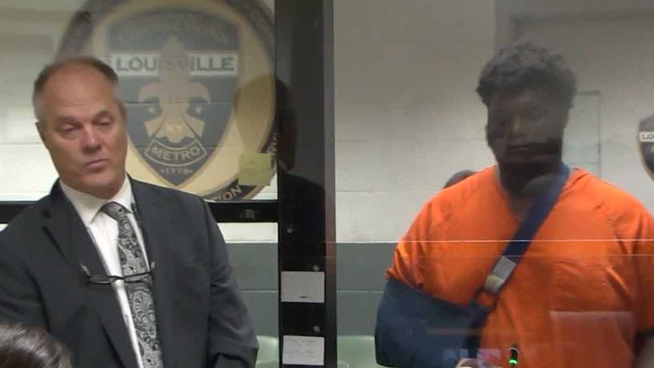 Suspect accused of shooting 2 LMPD officers is accusing them of misconduct