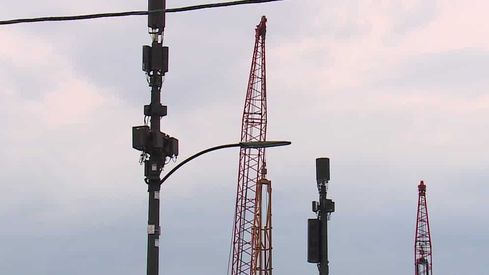 Cellular companies upgrade cell service downtown Milwaukee for RNC